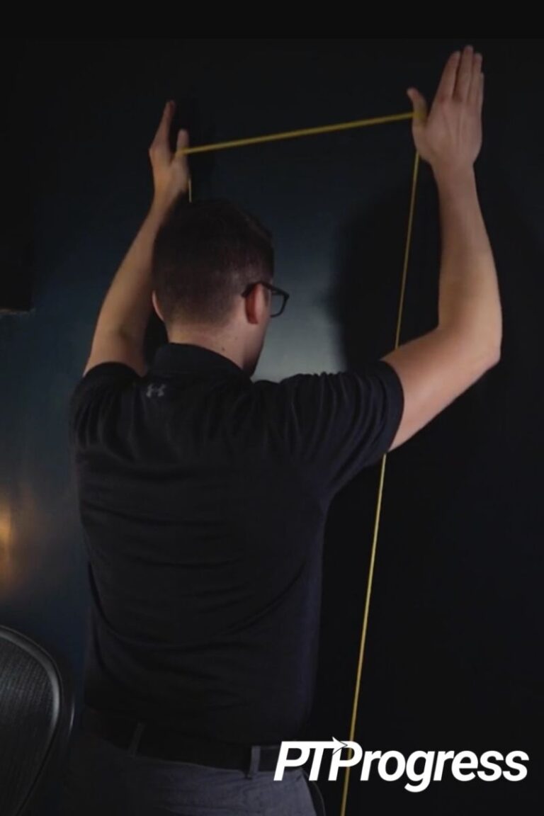 How to Fix Rounded Shoulders: 5 Easy Moves